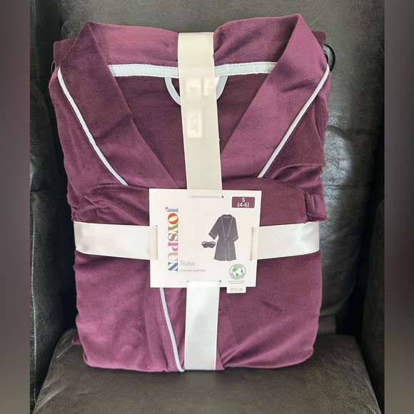 Joyspun | Intimates & Sleepwear | Joyspun Womens Velour Knit Robe And ...